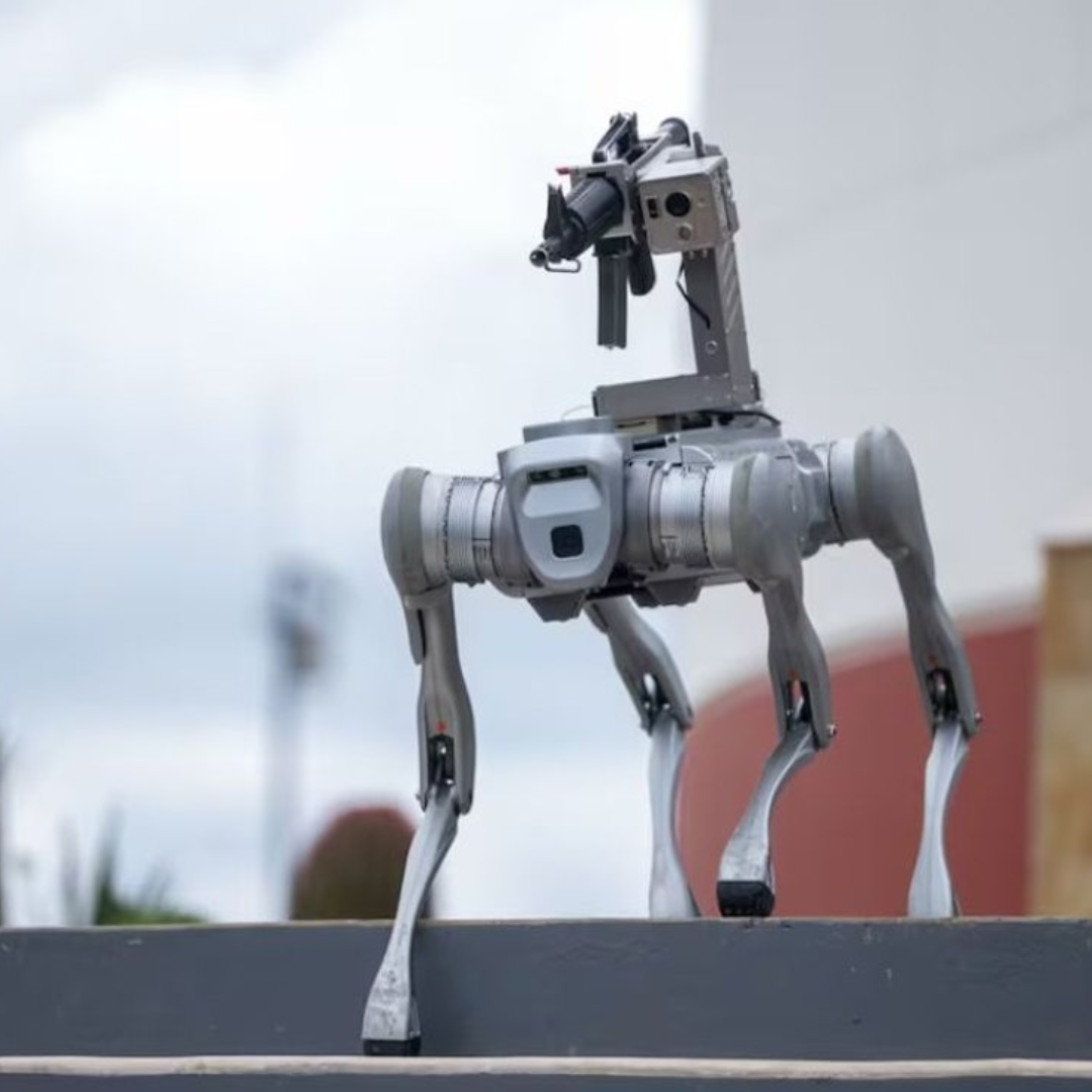 Zacatecas presenta perro robot armado en su nuevo centro de seguridad ...